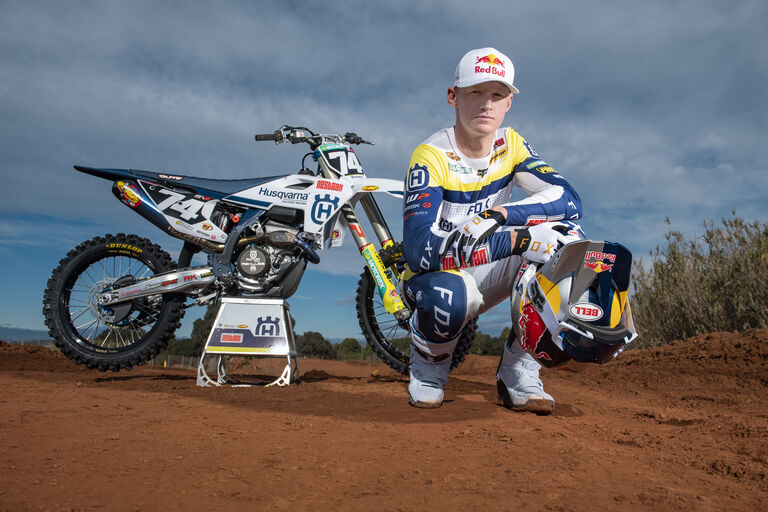 Kay De Wolf | Bell Helmets®